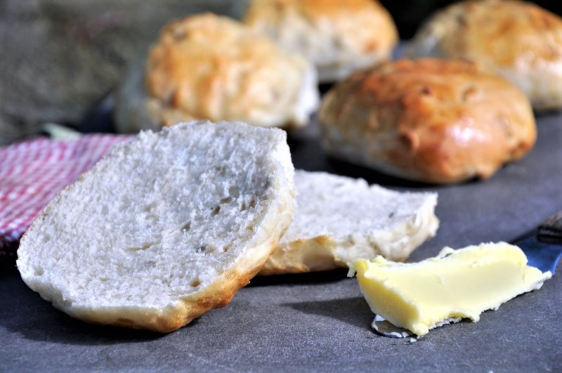 Boller m/ A38 - Opskrift på Boller m/ A38 - Maduniverset.dk