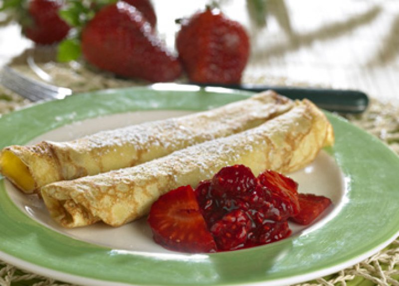 Almindelige Pandekager - Opskrift på Almindelige Pandekager ...